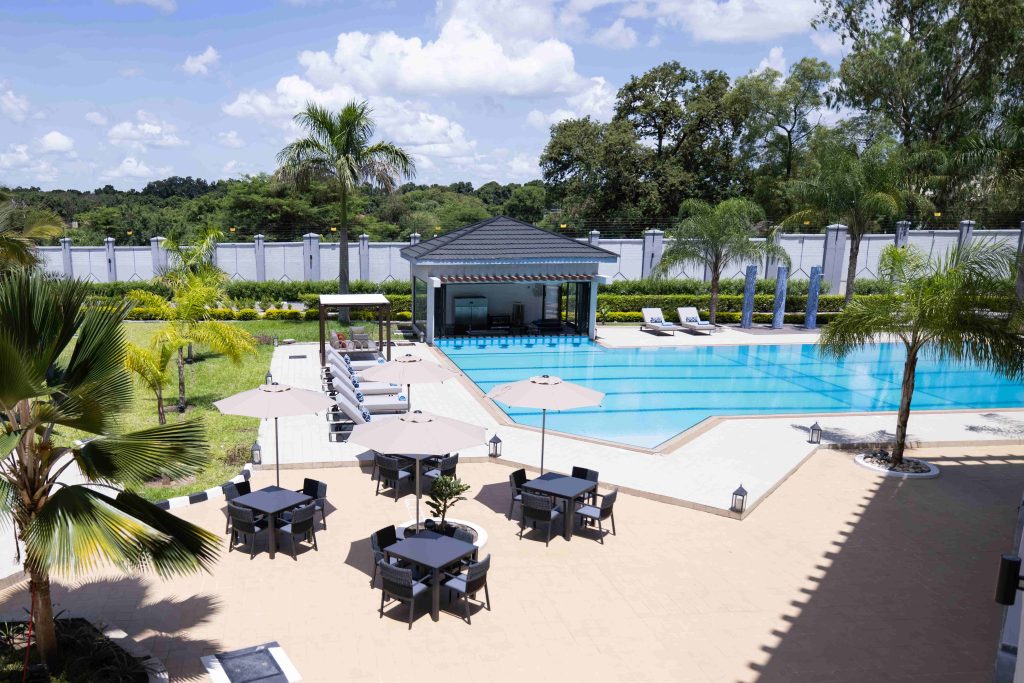 Swimming Pool – Imperial Plaza Hotel