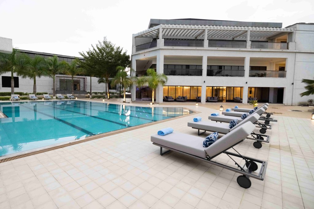 Swimming Pool – Imperial Plaza Hotel