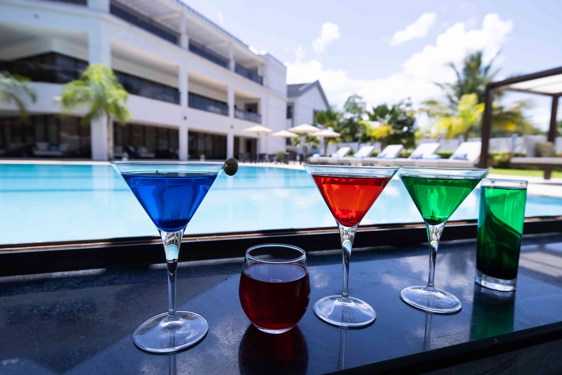 Pool Bar – Imperial Plaza Hotel